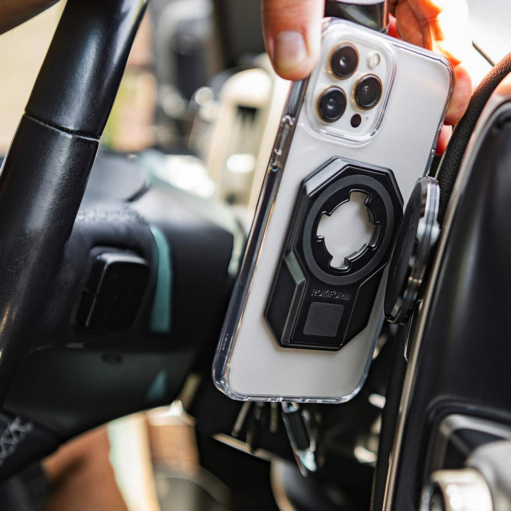 Magnetic Universal Adapter