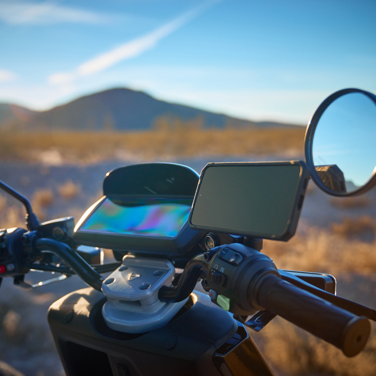 Small Bar Phone Mount | Rokform.com